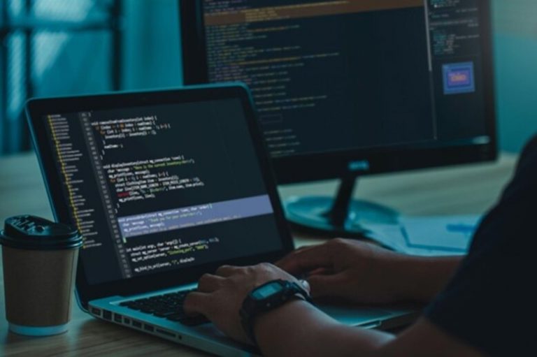 Linguagem de programação: conheça as mais utilizadas no mundo - FIA